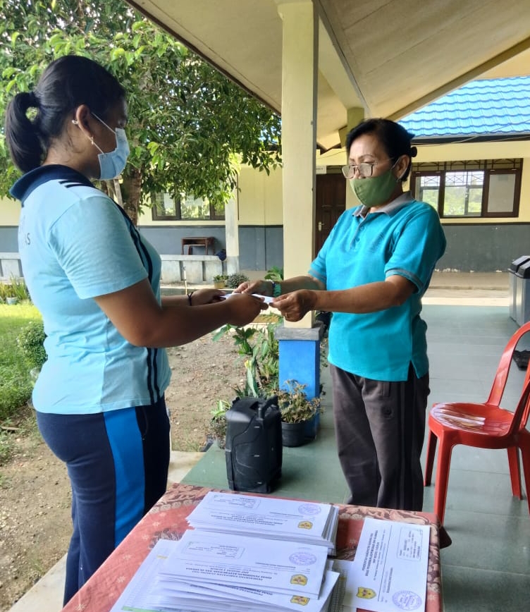 Hore…! 49 Peserta Didik SMPN 4 Kurun Dinyatakan Lulus | Multi Media ...